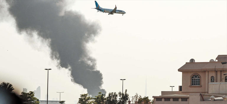 Gold, silver prices drop as investors sell safe havens for cash