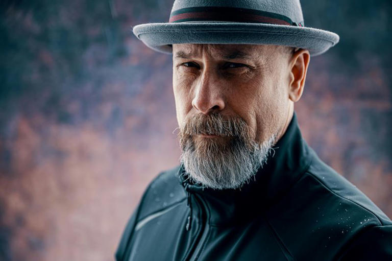 9 things older men should avoid if they want to look younger
