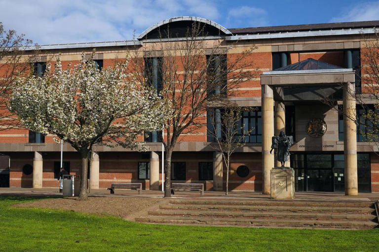 Tax credits mum squandered £145k of fugitive partner's drug money on ...