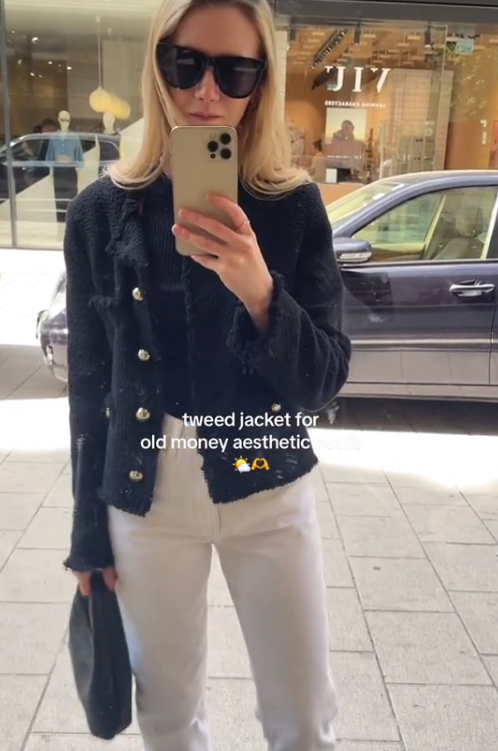 Elegant outfit of the day look for women