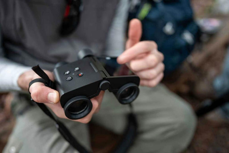 Matata Xplore’s AI-powered binoculars can identify birds, plants and ...