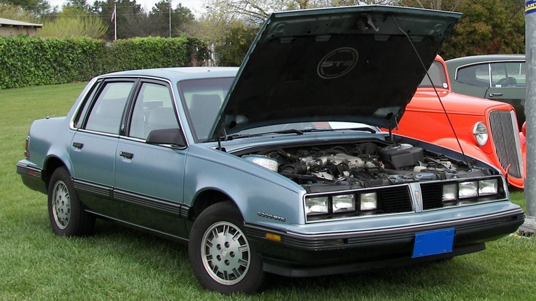 Every Pontiac powered by the GM 60° V6 engine