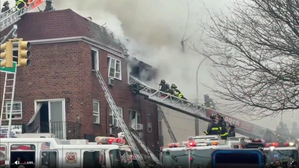 4 killed, including a child, in Flushing, Queens fire, FDNY says