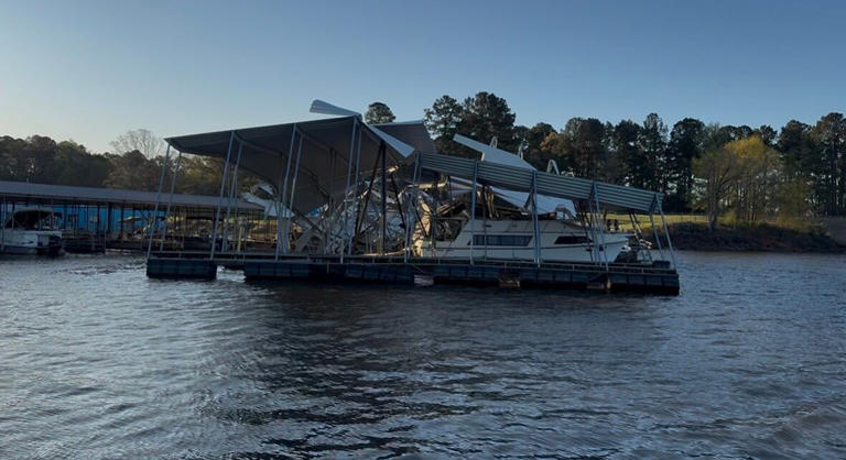 Recovery efforts continue at Lake O’ the Pines marina after heavy winds ...