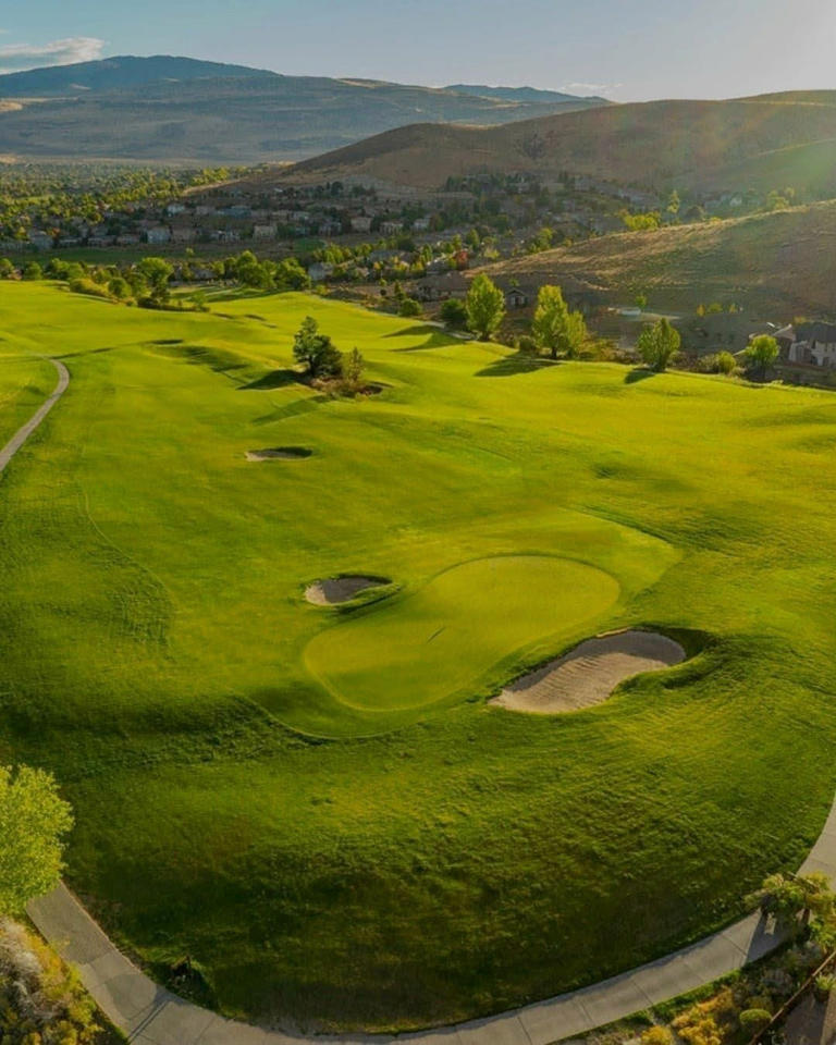 Nevada residents fight golf course housing plan