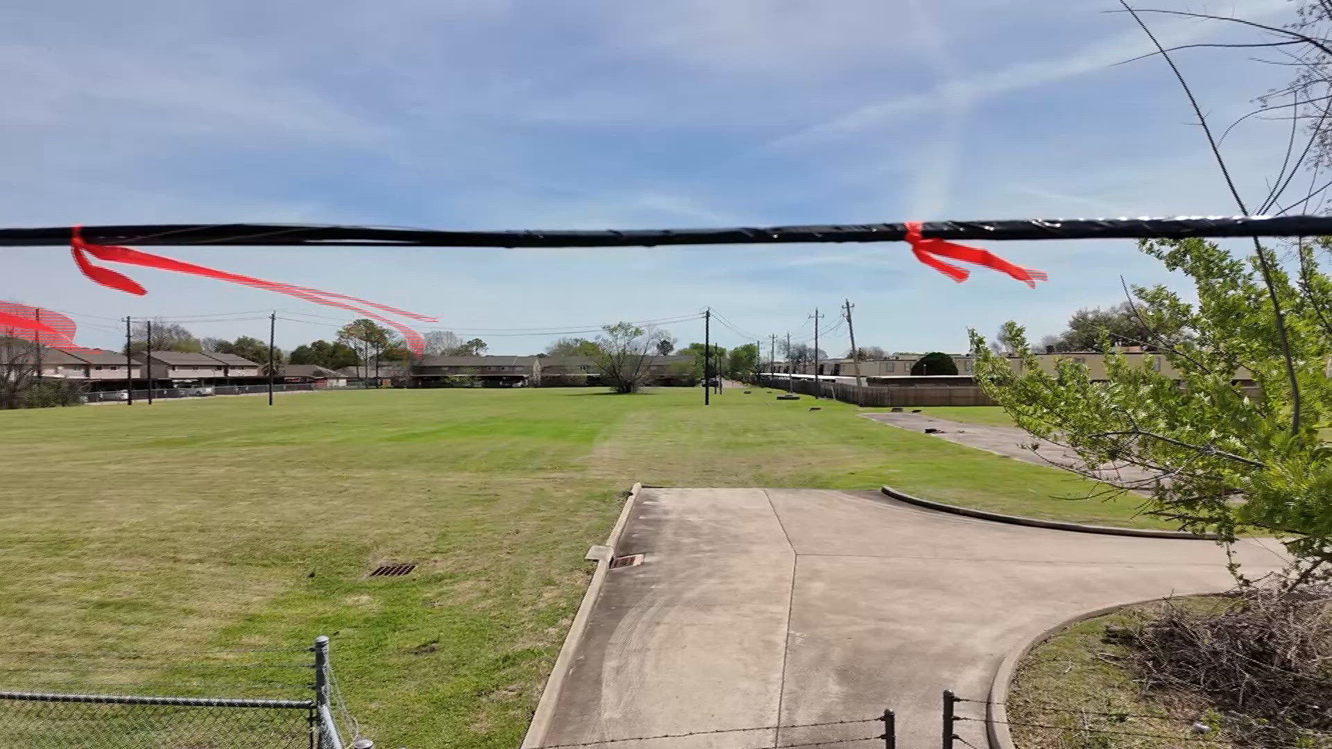 Houston mother demands fix after low-hanging fiber line hits child in Alief