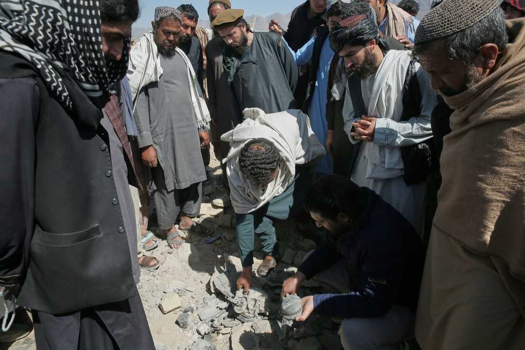 Afghanistan says 400 people killed in Pakistan strike on Kabul hospital ...