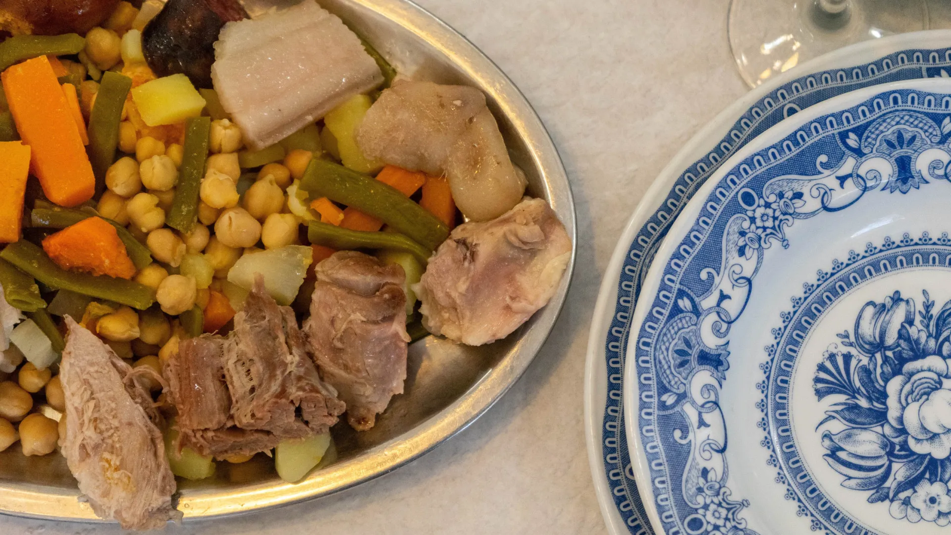 Cozido de grão à alentejana: A receita bem simples do chef Carlos Afonso