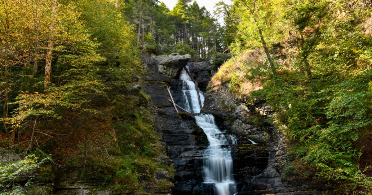 15 breathtaking waterfalls you'll find in Pennsylvania