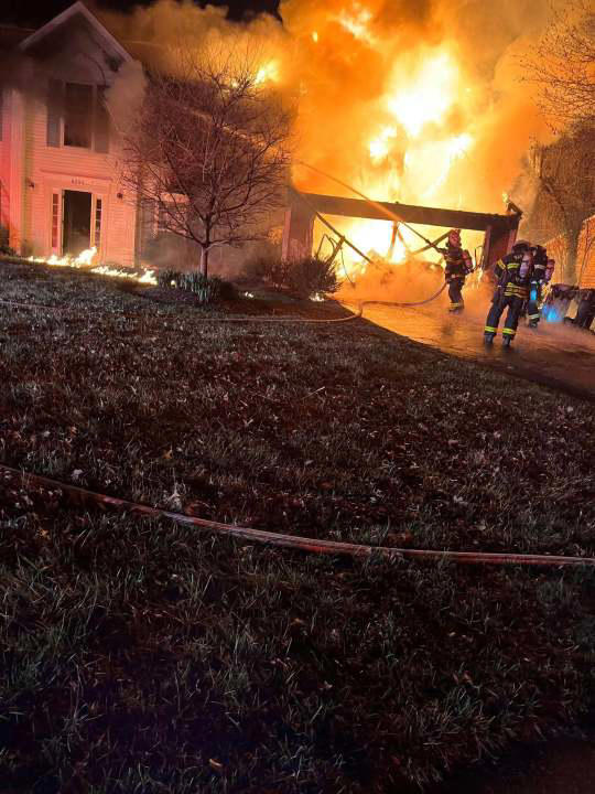 House fire in Manassas forces evacuation of neighboring homes