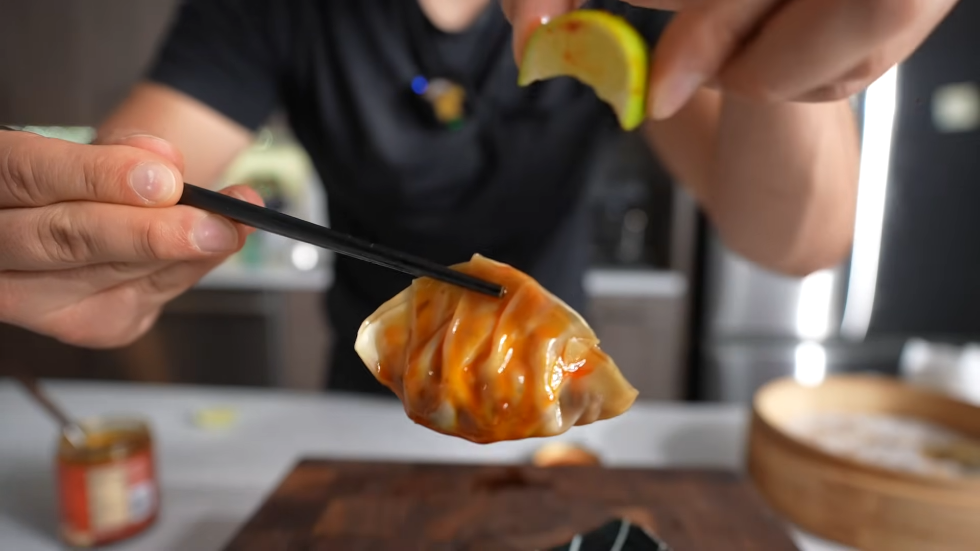 How to make soup dumplings with oxtail broth