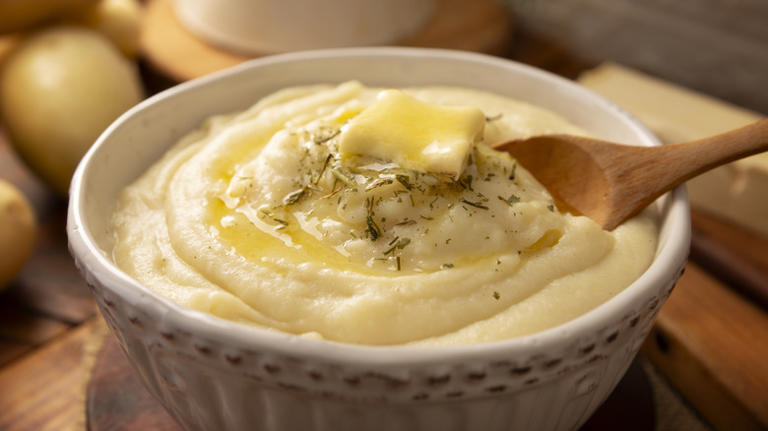 How lumpy mashed potatoes allegedly inspired a Jimi Hendrix song