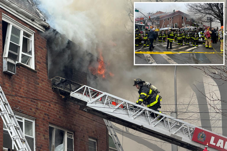 Massive 4-alarm NYC fire kills 3, including child, in Queens: 'Tragic day'