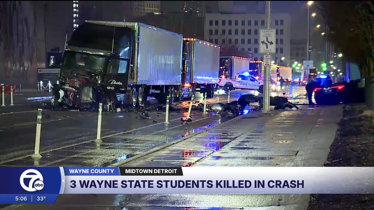 DPD: 3 dead, 1 hospitalized after crash in Midtown