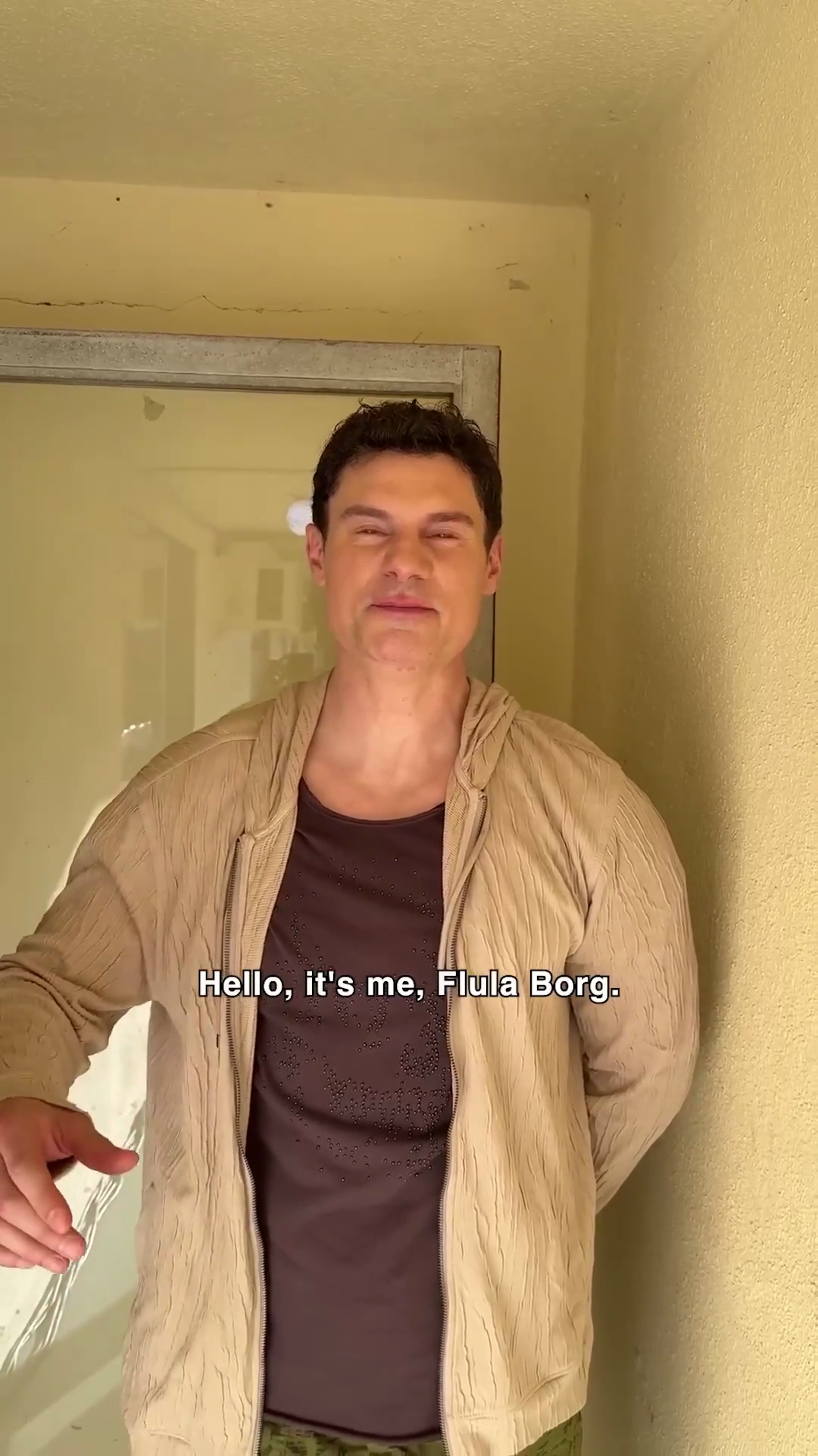 Flula Borg returns as Randy Spitz on The Rookie