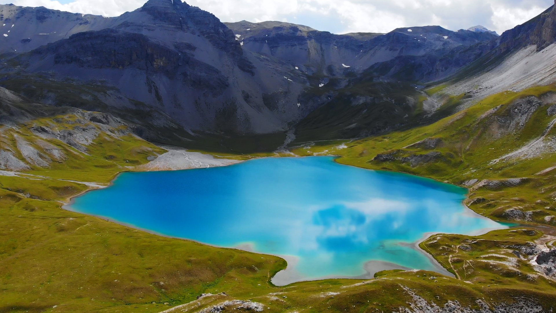The lakes of Europe captured by drone, part 1