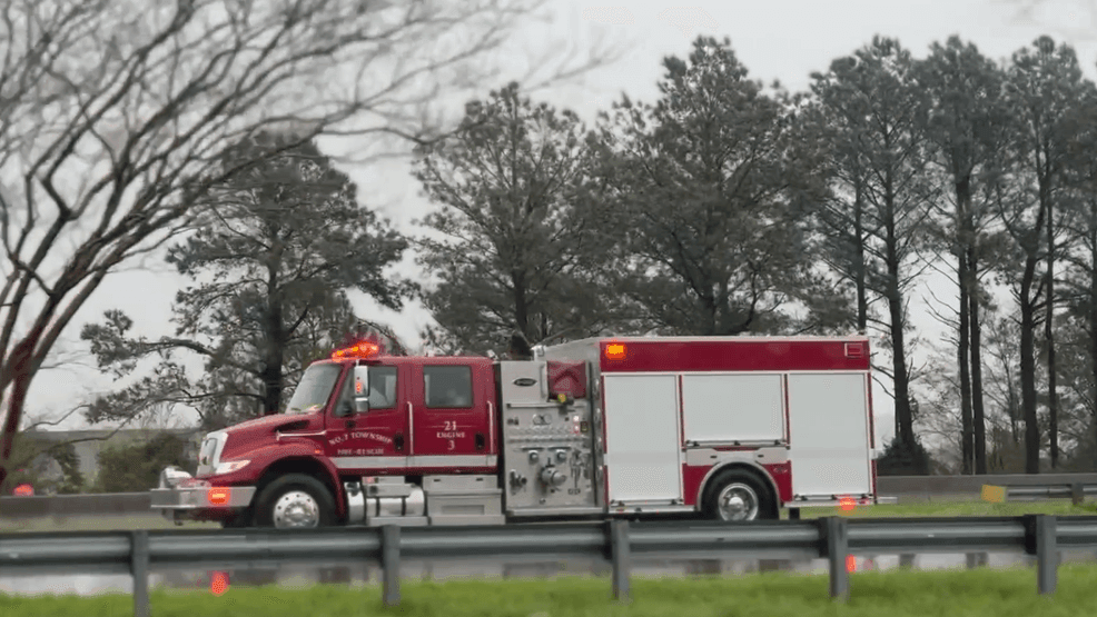 Severe storms move through ENC with tornado threat, outages and road ...