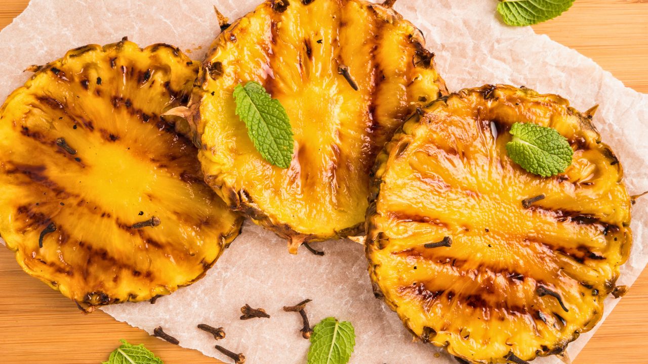 13 foods that sing when kissed by open flames