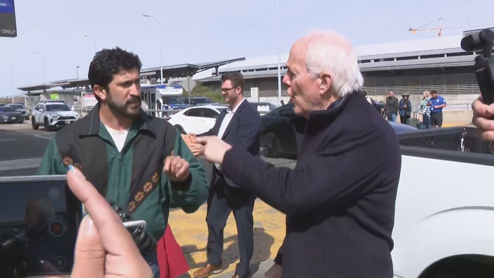 Rep. Casar confronts Sen. Cornyn at Austin airport over TSA funding