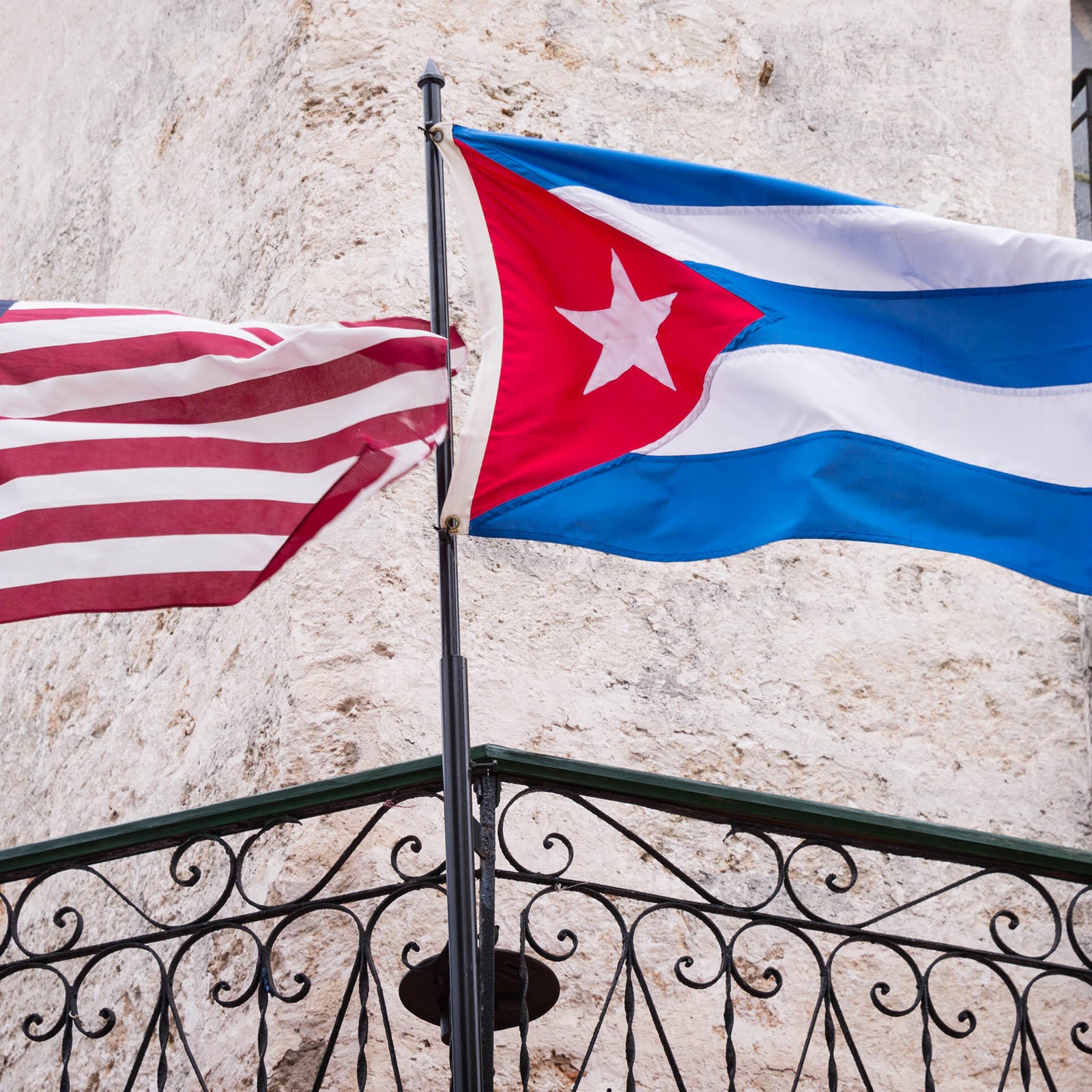 Trump tightens US sanctions on Cuba, signaling a warning to the island ...