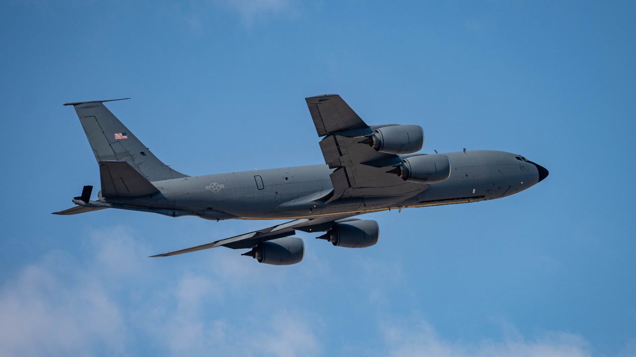 KC-135 crash in Iraq killed 6; crews stopped carrying parachutes