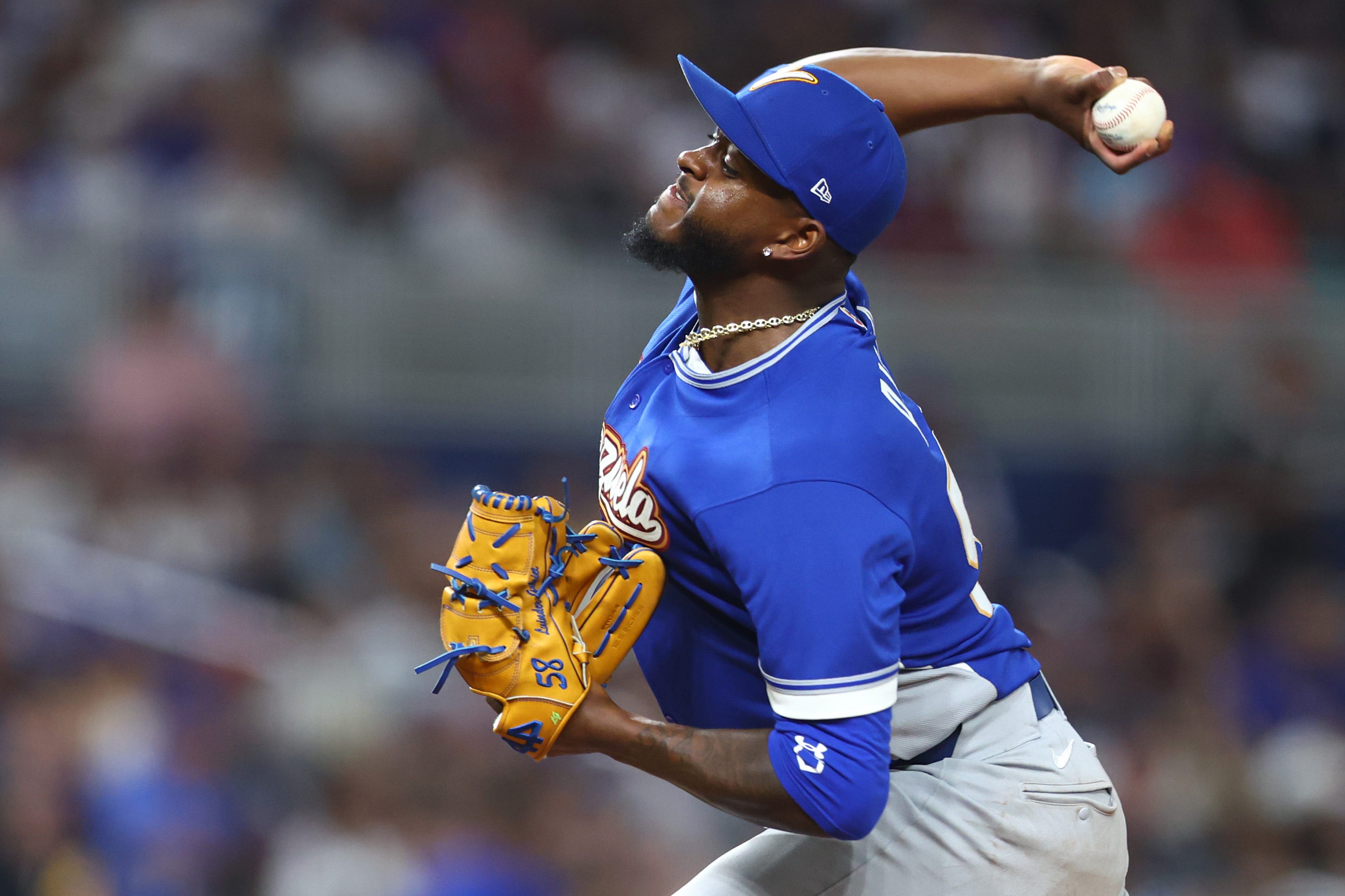 Which games are on Apple TV tonight? Brewers-Royals, Braves-D'Backs