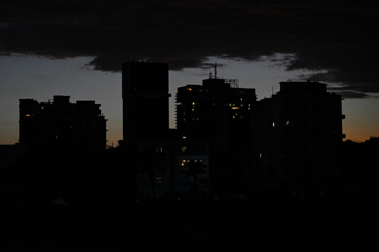 Cuba's blackout sparks Trump takeover threat