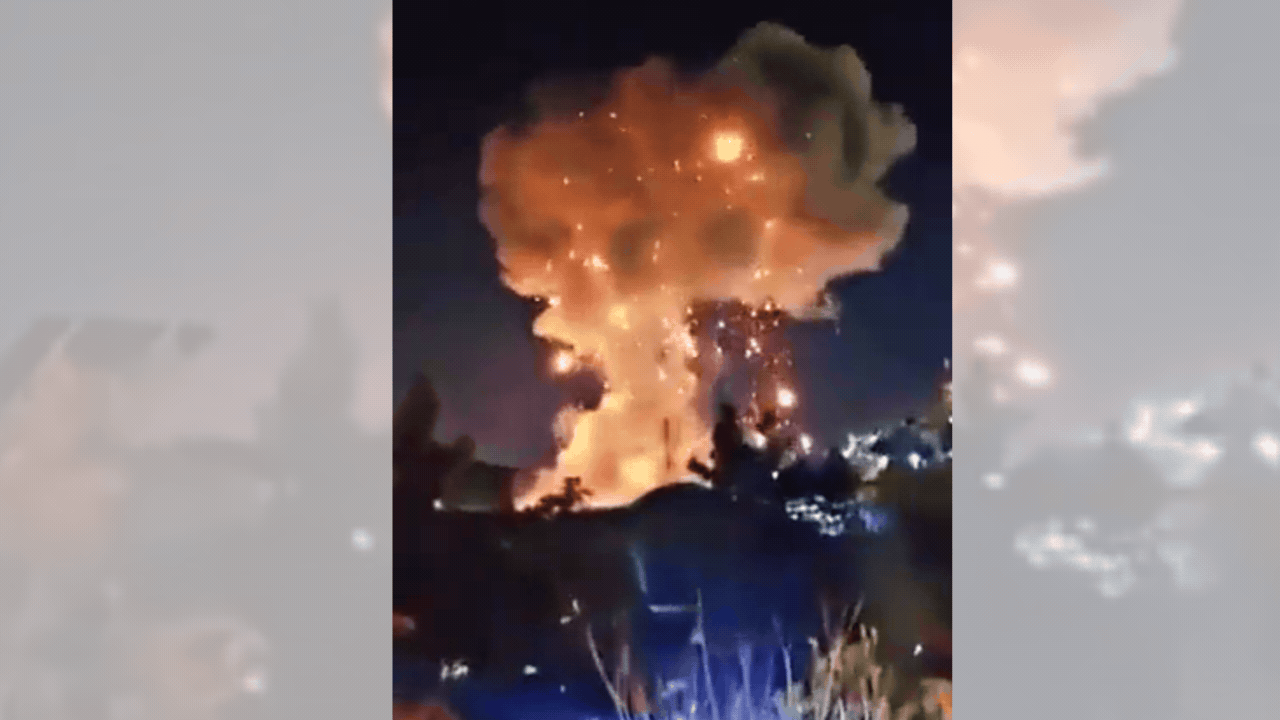 Pakistan-Afghanistan 'war': Videos capture massive explosion, fire at ...