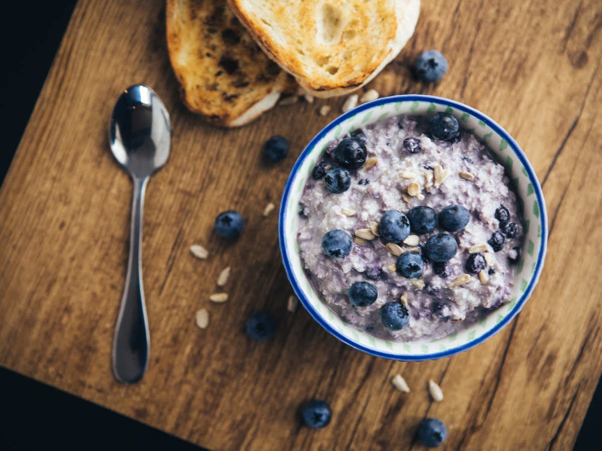 7 no-cook breakfast ideas for office mornings