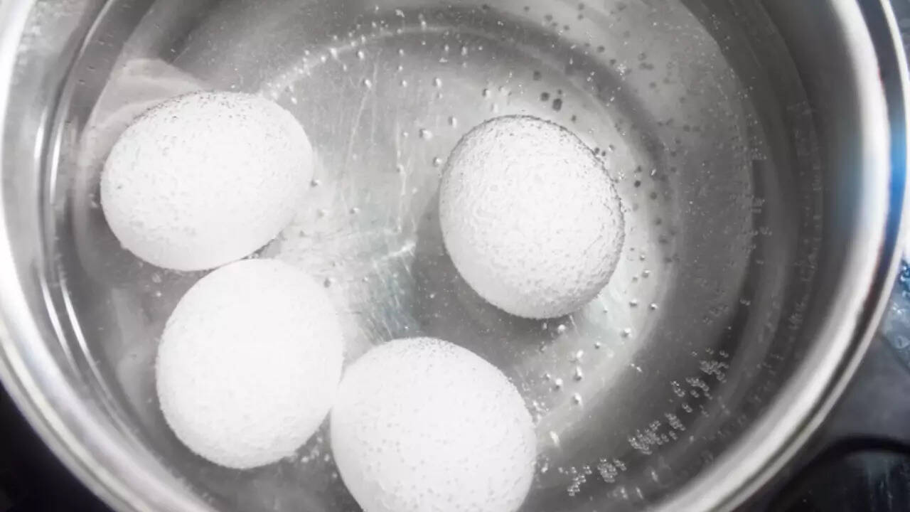 Chef Sanjeev Kapoor's 7-step guide on how to soft-boil and hard-boil ...