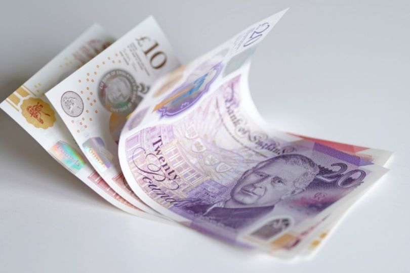 DWP sending out extra bonus payment for three benefits - full list