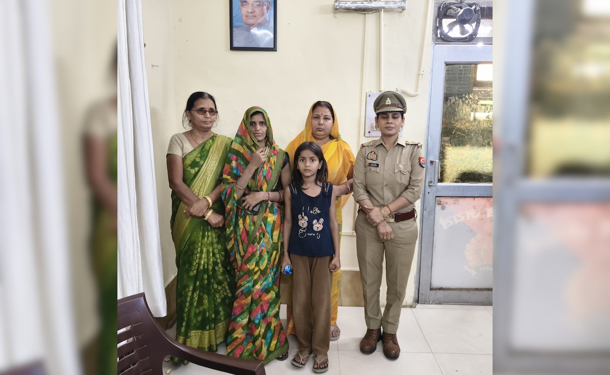 'Mummy, no': At UP station, daughter's grip pulls woman away from death