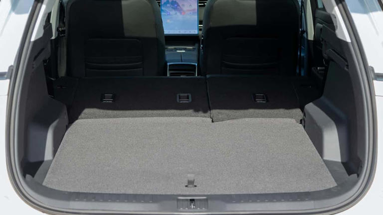 Jaecoo 7, gli interni del SUV cinese