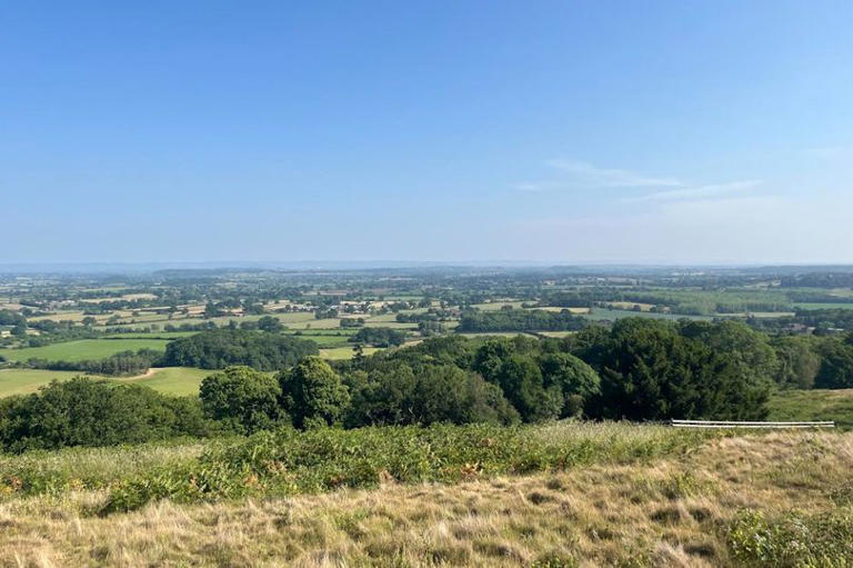 Fears new A417 town could be built on 'high-risk' gas zone