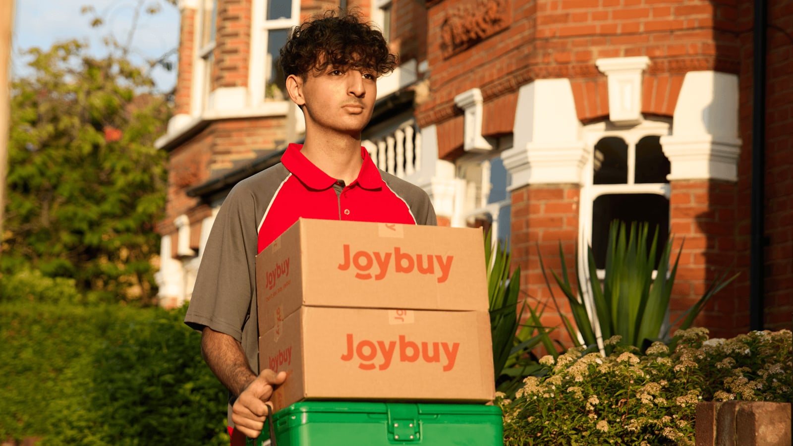 Joybuy UK launch sparks price war as tech prices drop below Amazon and ...