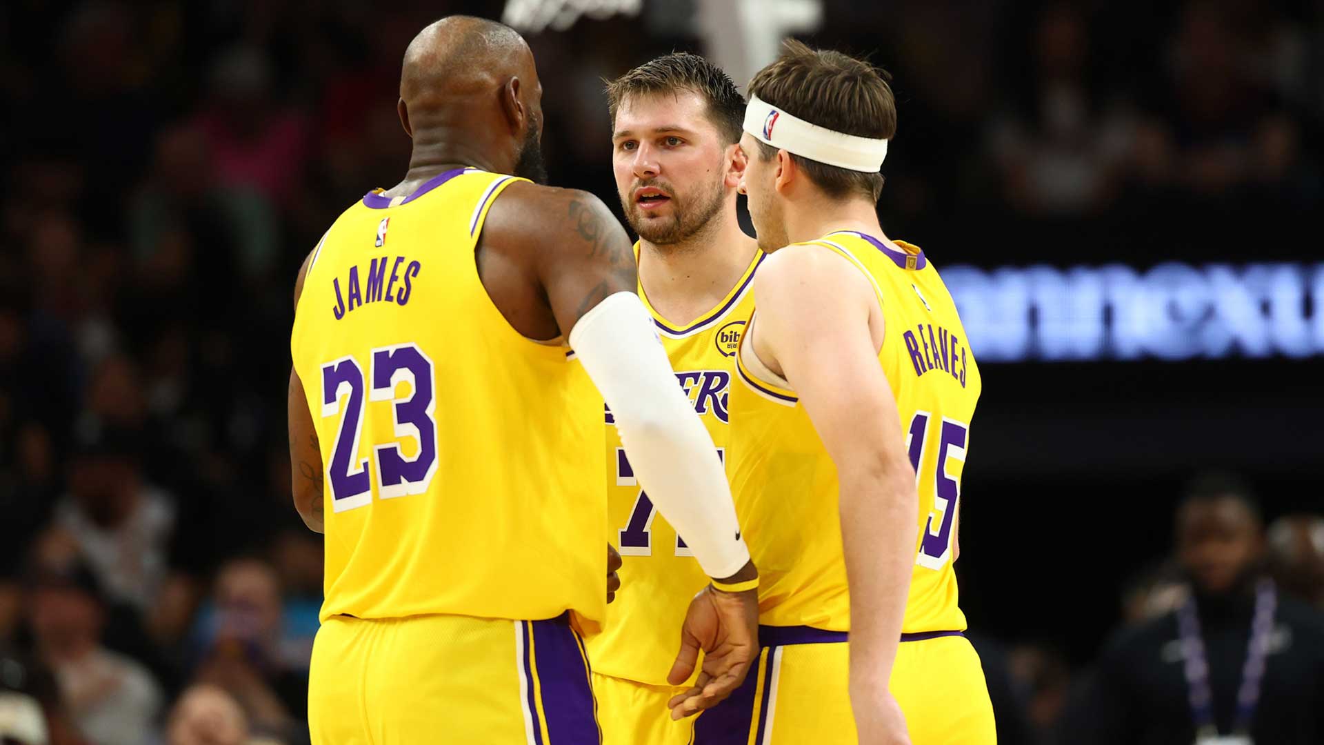Lakers rumors: Luka Doncic talking to LeBron James, Austin Reaves, but ...