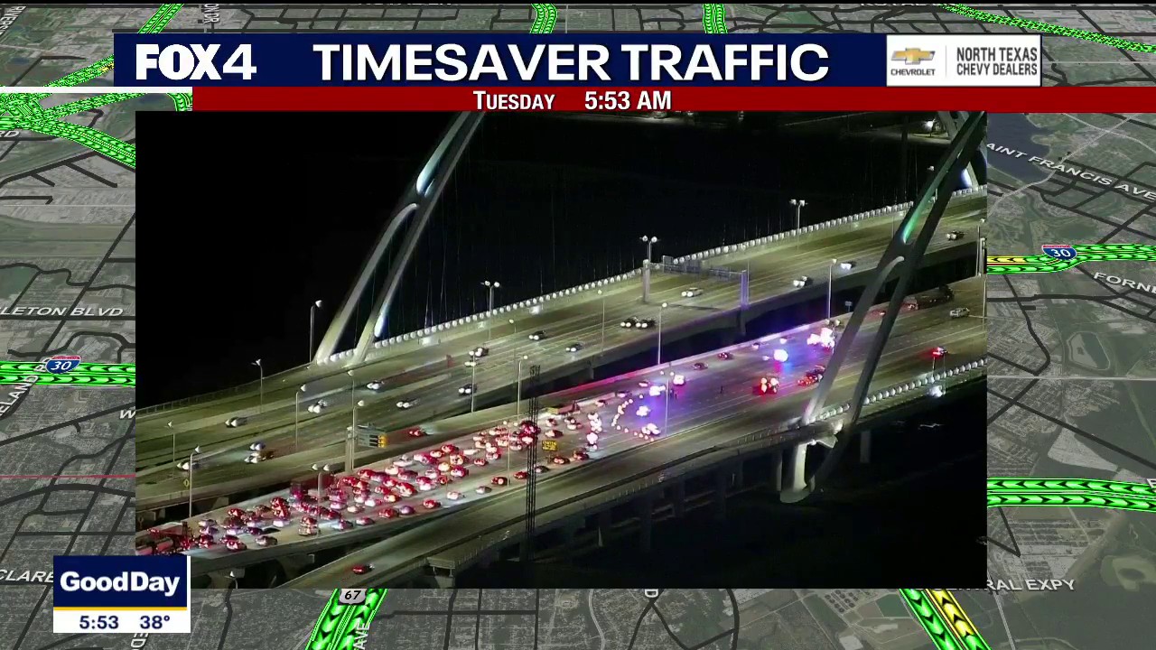 Major crash shuts down WB I-30 on Trinity River Bridge