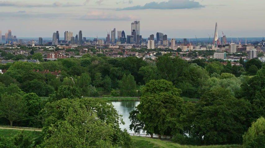 Hampstead Heath, London: Drone views of Parliament Hill