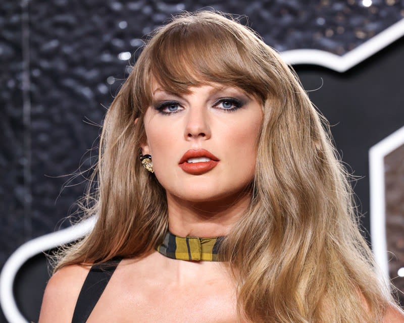 Taylor Swift’s ‘Opalite’ music video sends blunt message on past love ...