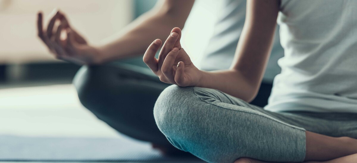 Le posizioni yoga che non conosci: ecco la lista completa da provare subito