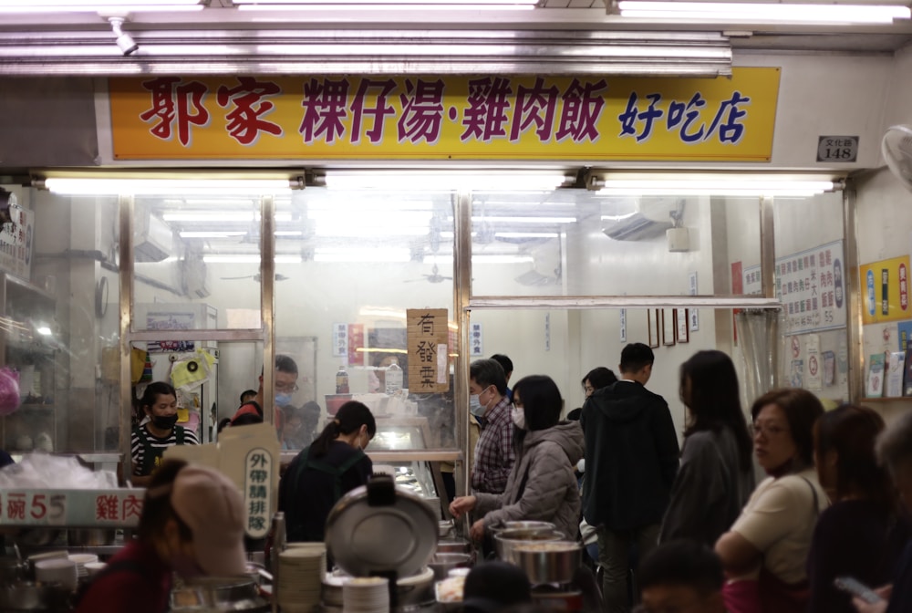 Europe or Asia: which is the best destination for foodies