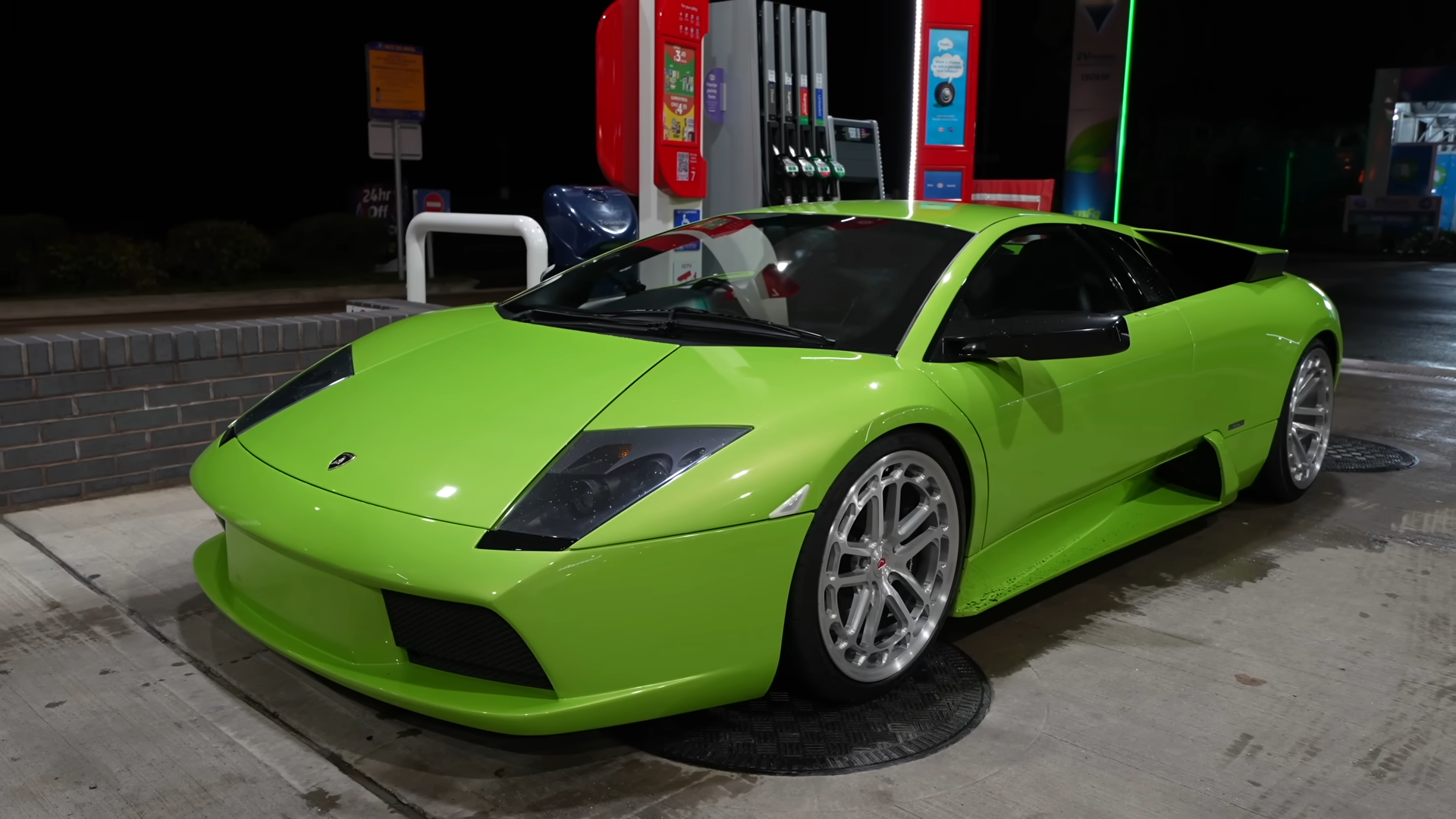 I Rebuilt This Lambo - Then Drove It To World Richest Country To Gamble