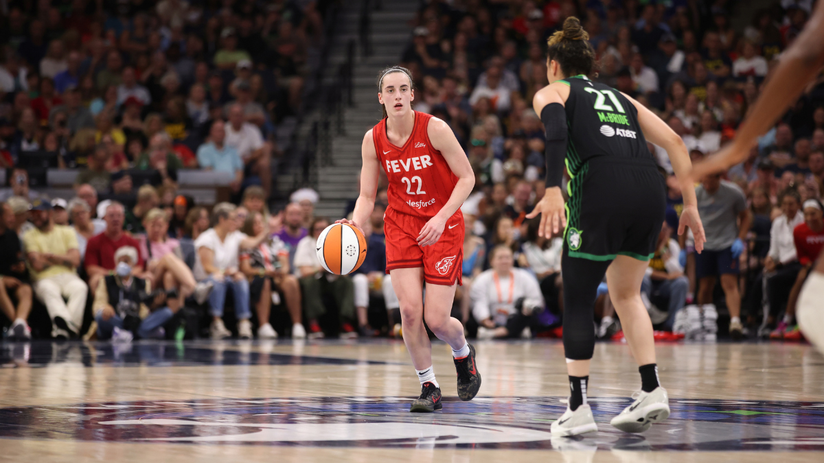 Caitlin Clark goes viral for hilarious exit after Team USA win