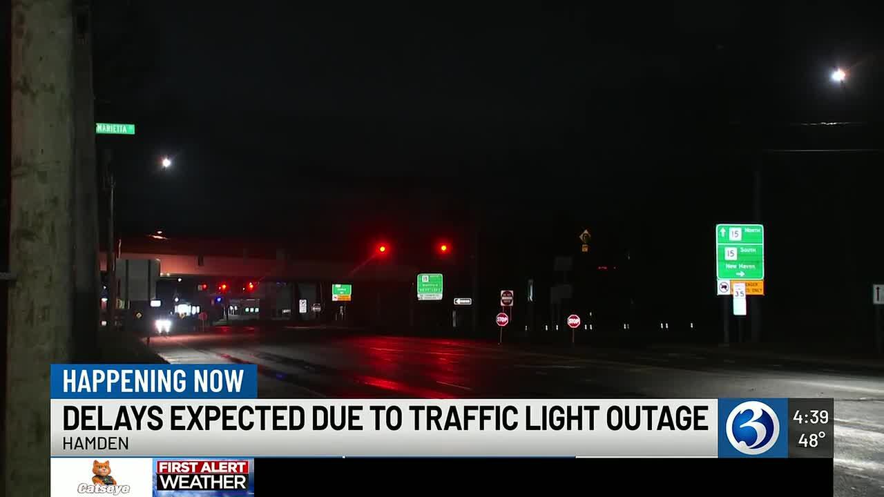 Traffic lights out at busy intersection in Hamden
