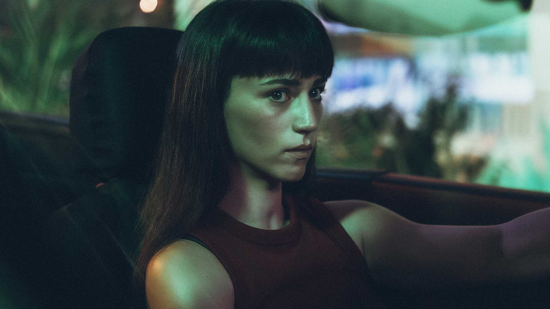 Netflix’s new 6-part crime thriller quietly rewrites its bestselling ...