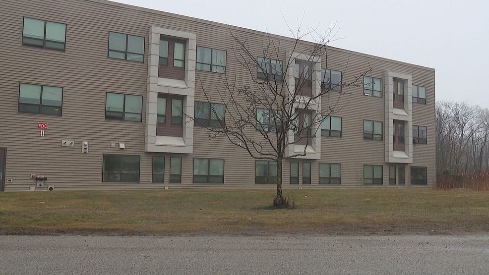 Police investigating potential arson at Portland apartment building