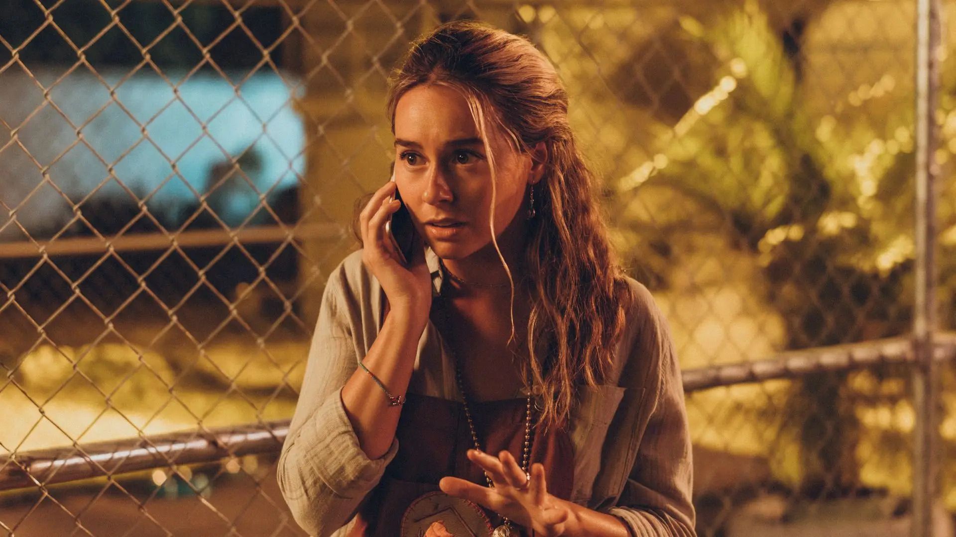 Netflix's new 6-part crime thriller series instantly becomes global ...