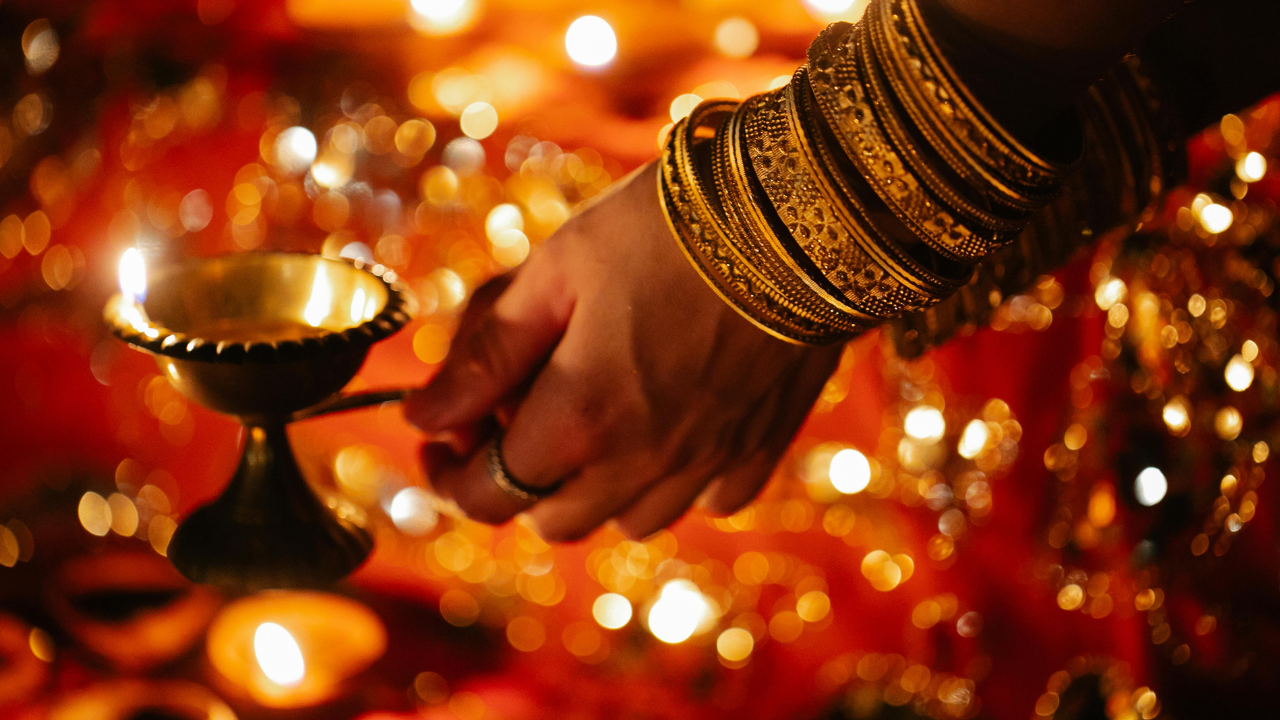 5 meanings behind lighting a diya during prayer