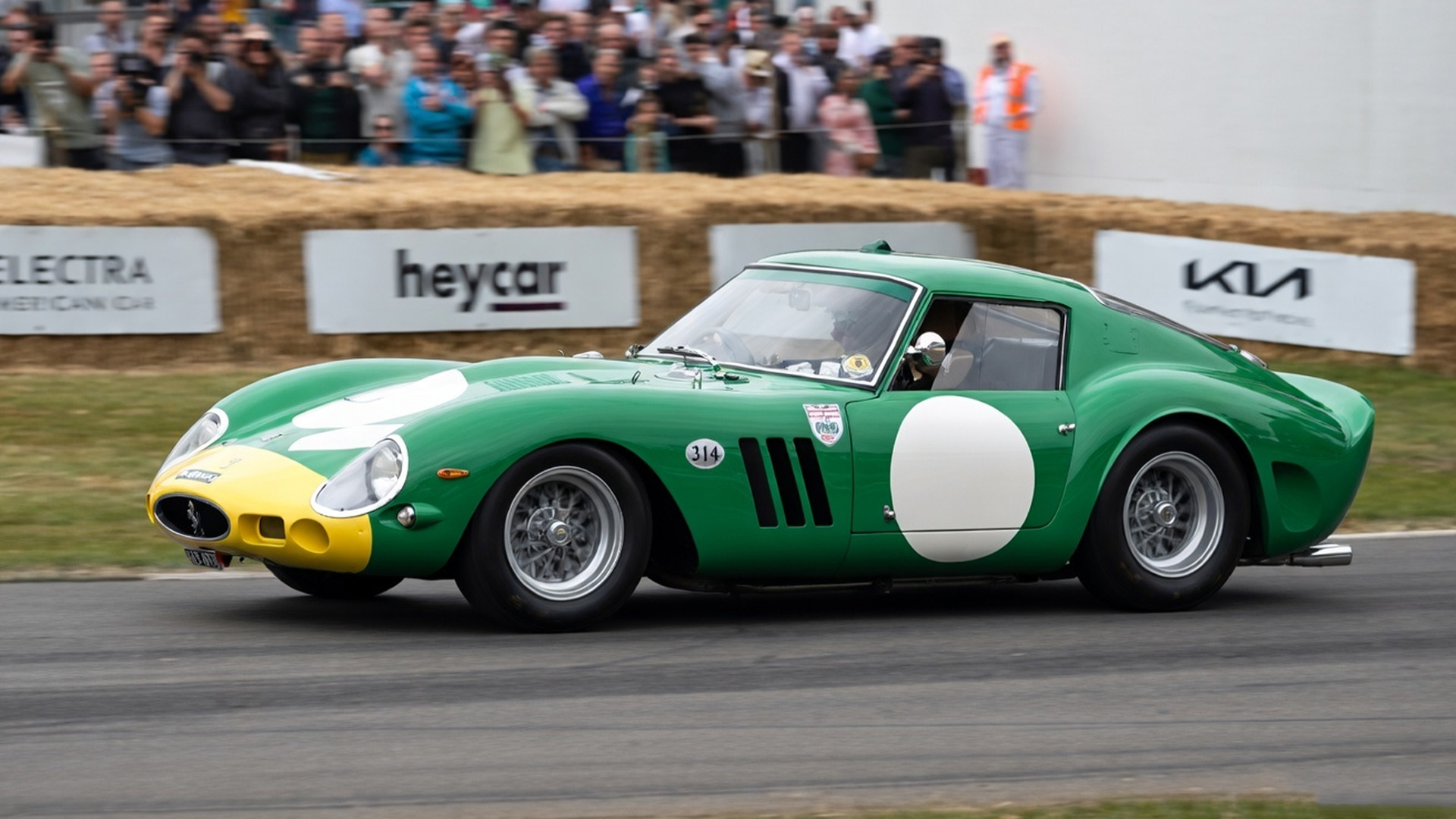 Ultra rare Ferrari 250 GTO goes wild on hill climb