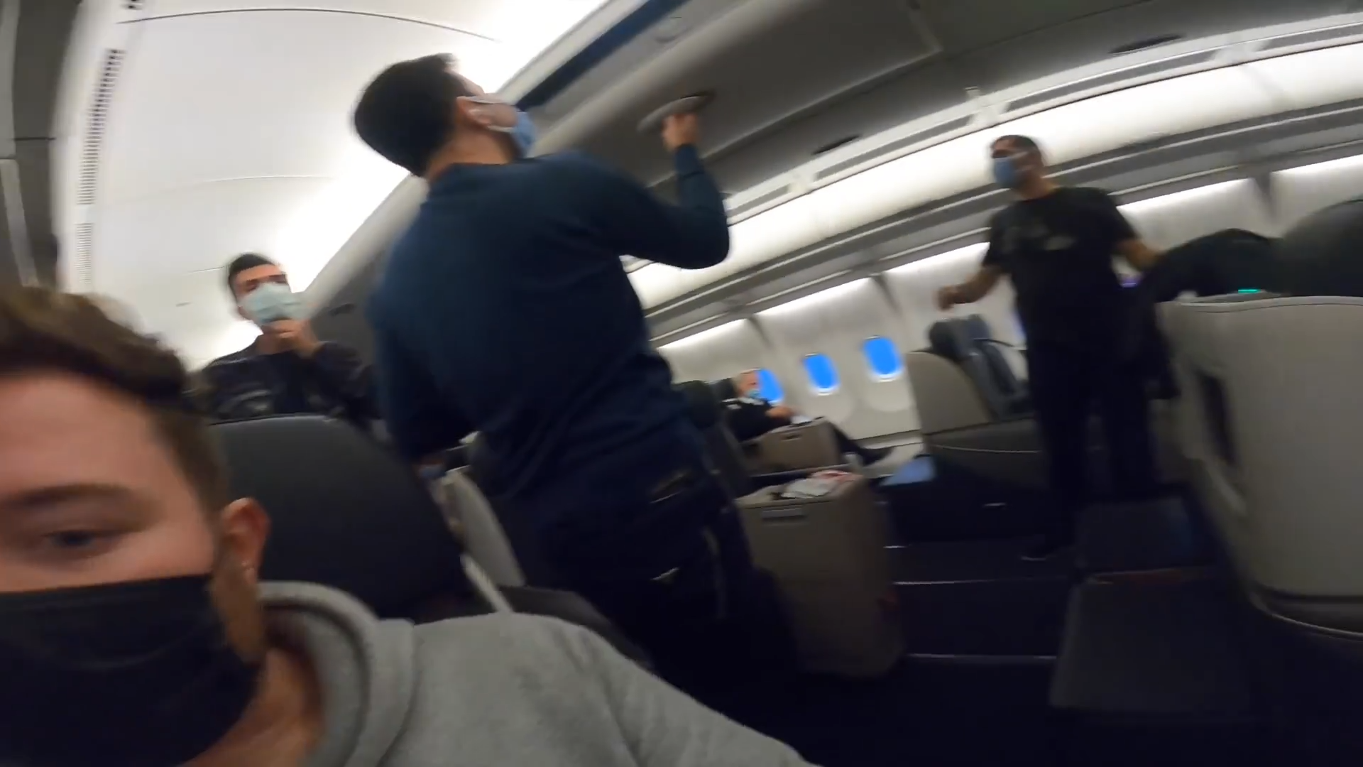 Passengers flew Turkish Airlines business class - then the problems started